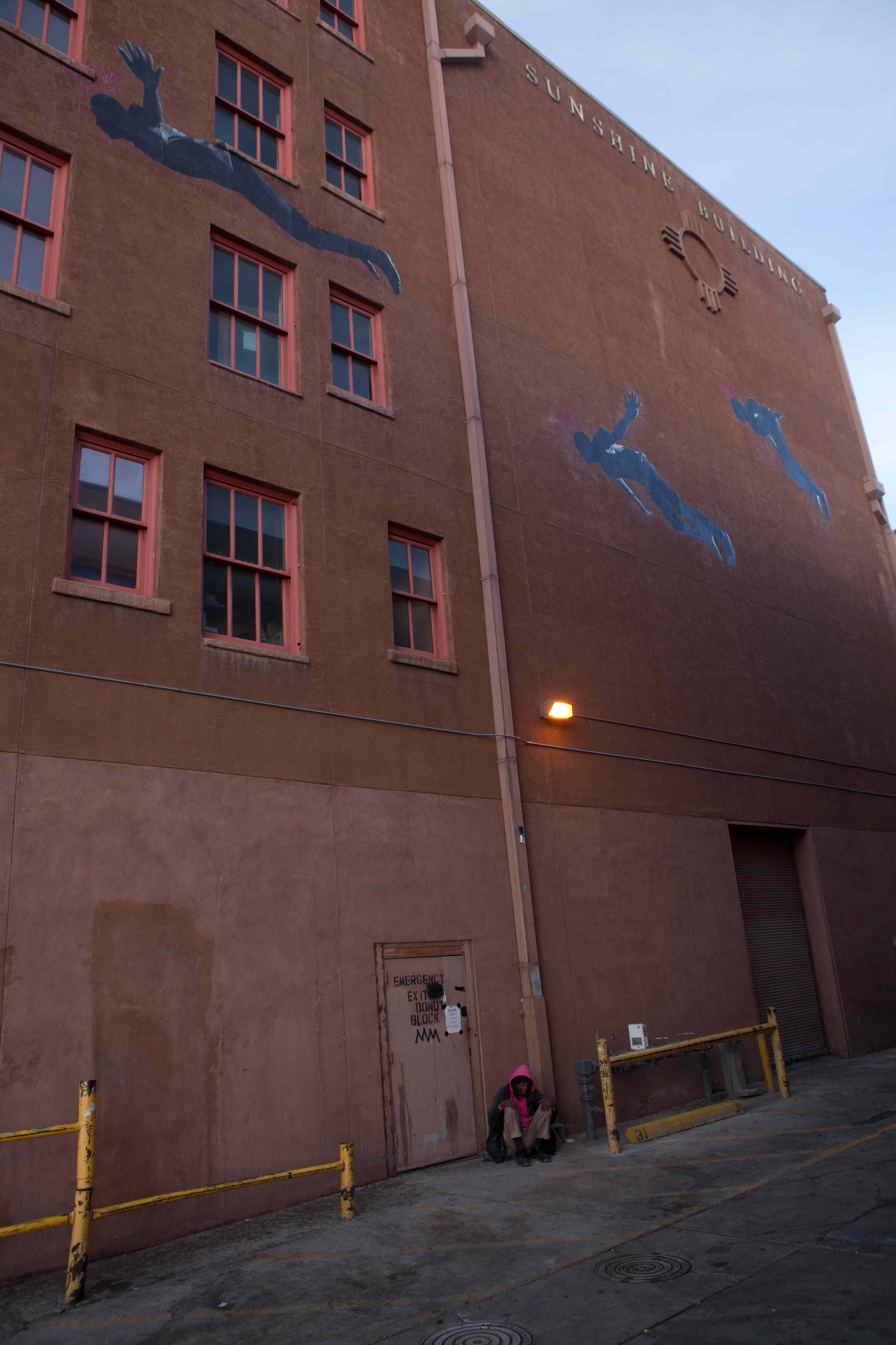 homeless-man-by-jamaal-flying-1,-2,-3 – jetsonorama